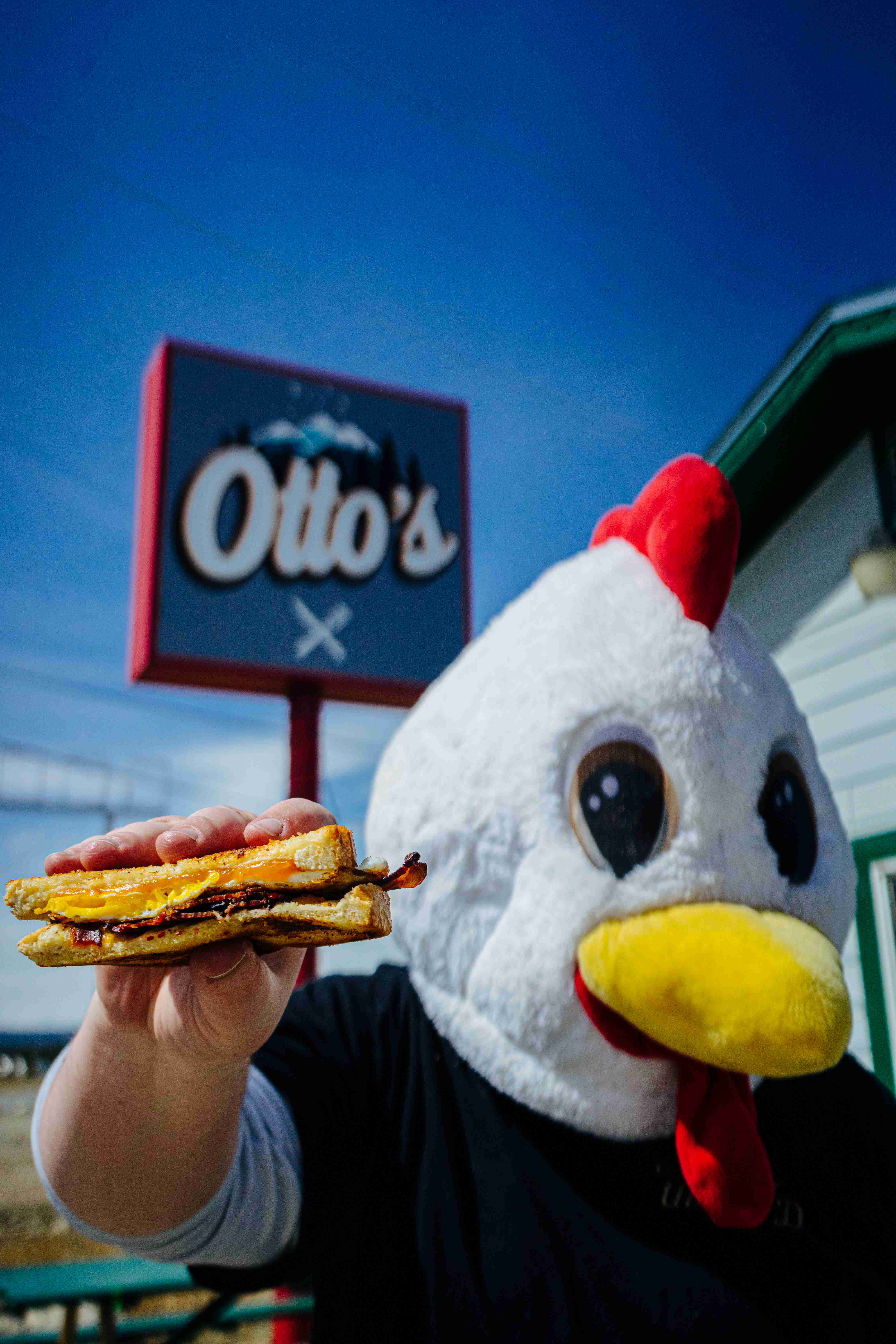 CASH IS KING – Eat at Otto's